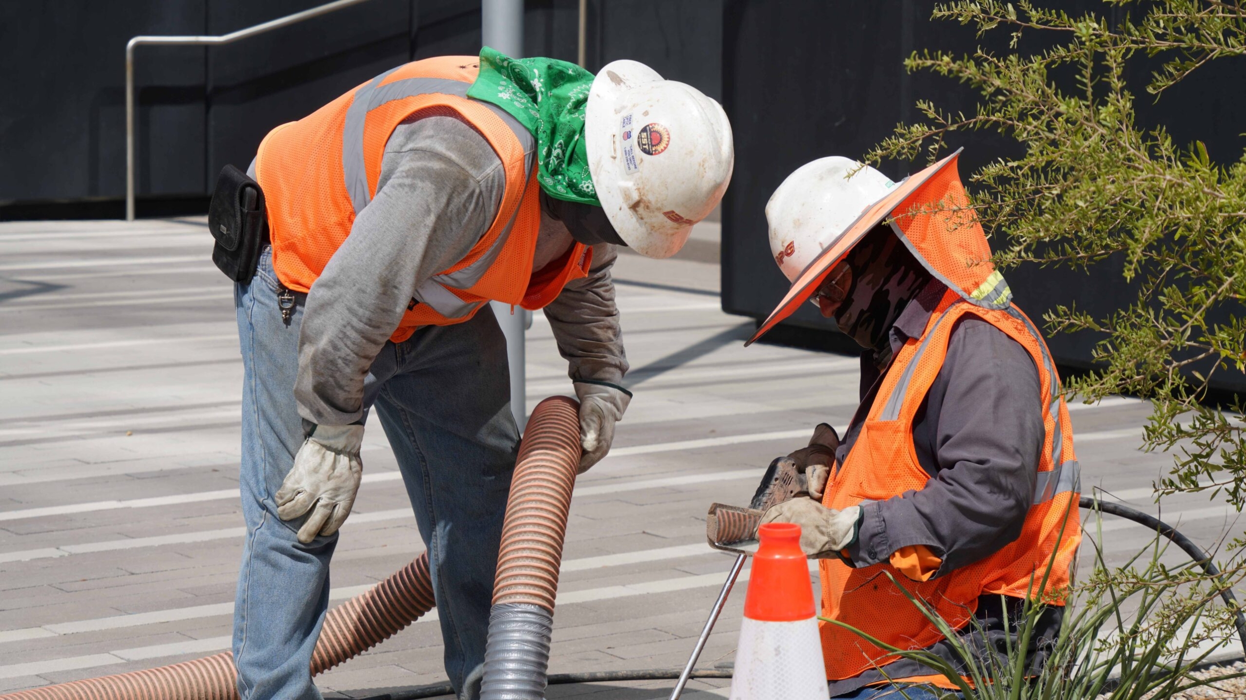 National Safety Month - Avoid Distractions on the Job - BPG